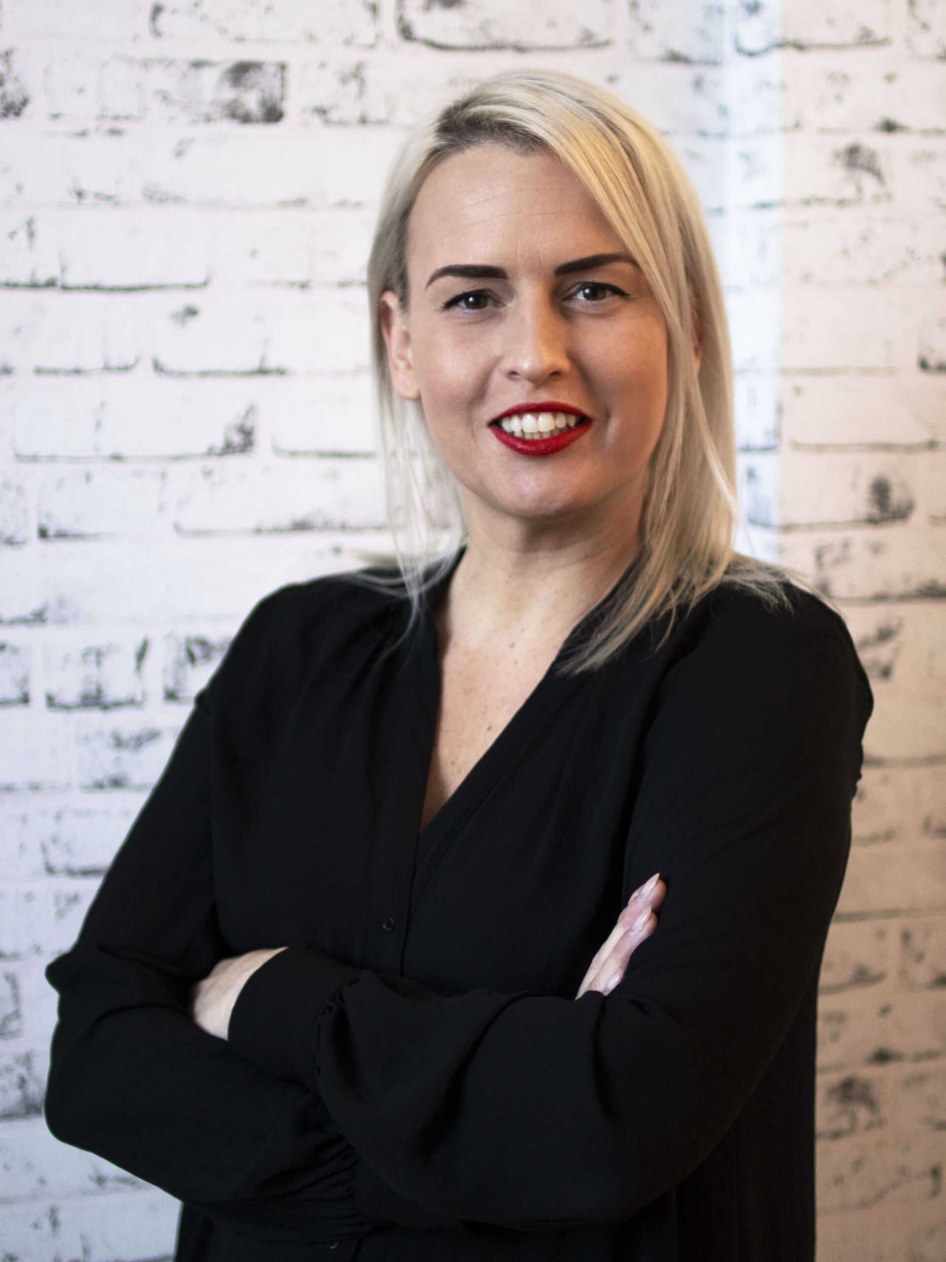 Náš tím | Práca v zahraničí | Universal Consulting